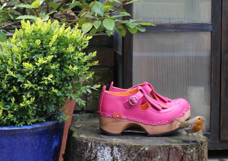 Jackie Loves Clogs - Leather Clog Maker - MADE London